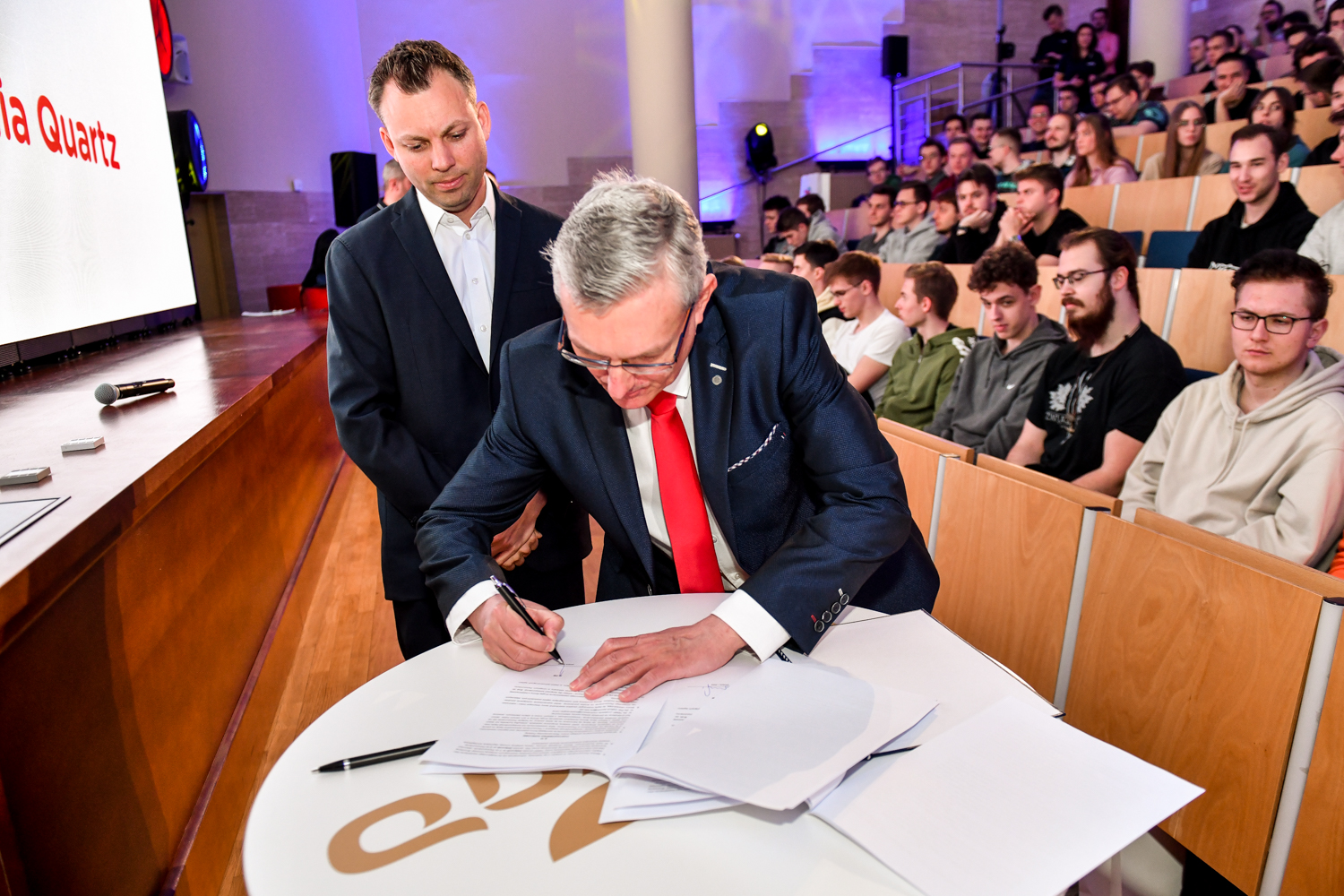 Wydział SiMR zawarł umowę o współpracy z TotalEnergies Marketing Polska | Politechnika ...